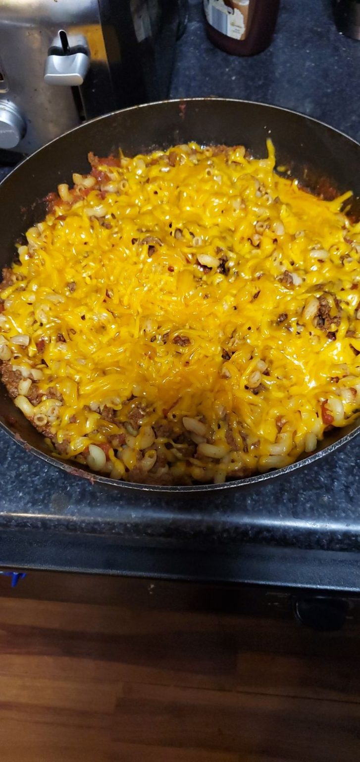 EASY CHEESY CHILI MAC – Miss Cooker